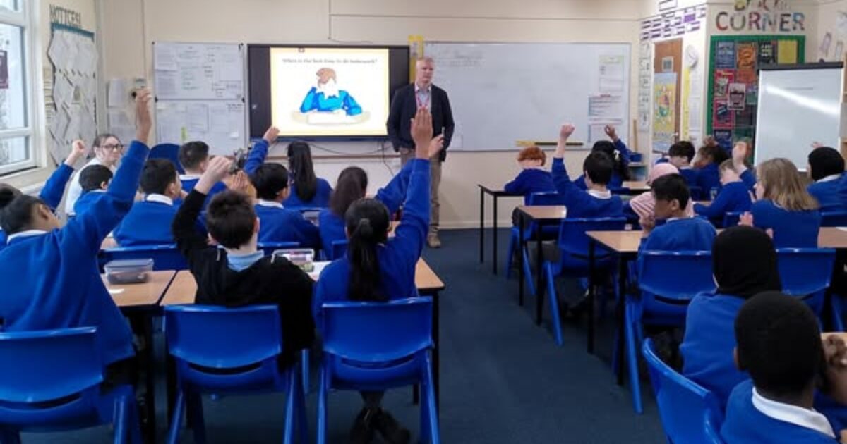 Al celebrates Democracy Day! - Al Carns MP